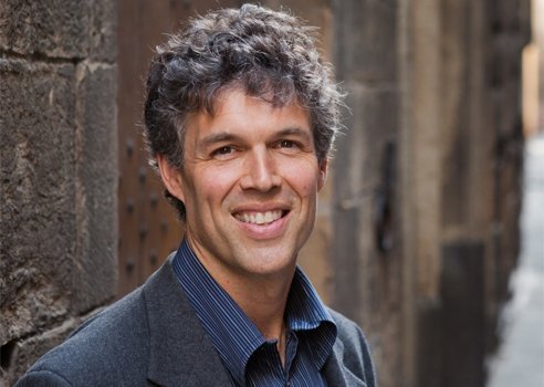 The figurative language of Tom Mueller... | Publication Coach