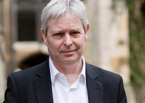 The figurative language of Jonathan Coe... | Publication Coach